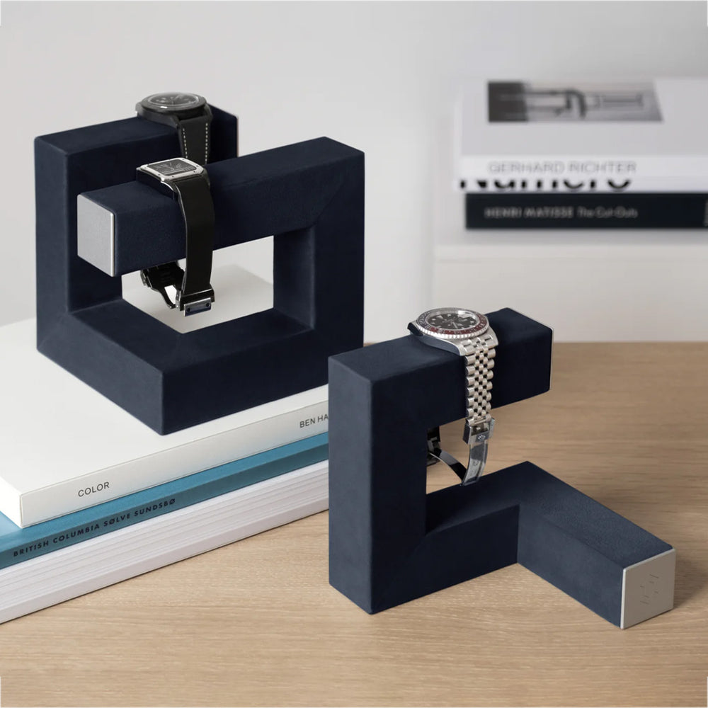 Watch Stand Hudson 3